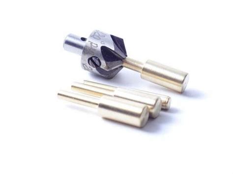 Обратная цековка: обратная и насадная для цилиндрических отверстий