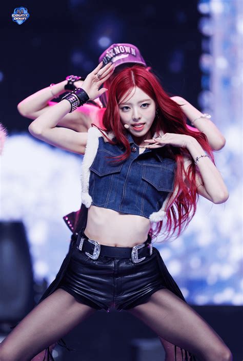 Itzy Yuna Rpleasehotties