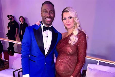 Robert Griffin Iiis Pregnant Wife Grete Shows Off Maternity Style At