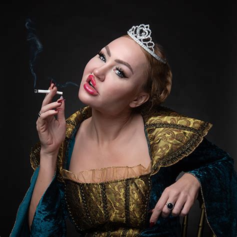 Fanni Compton Actor Writer Voiceover Talent And Recording Artist