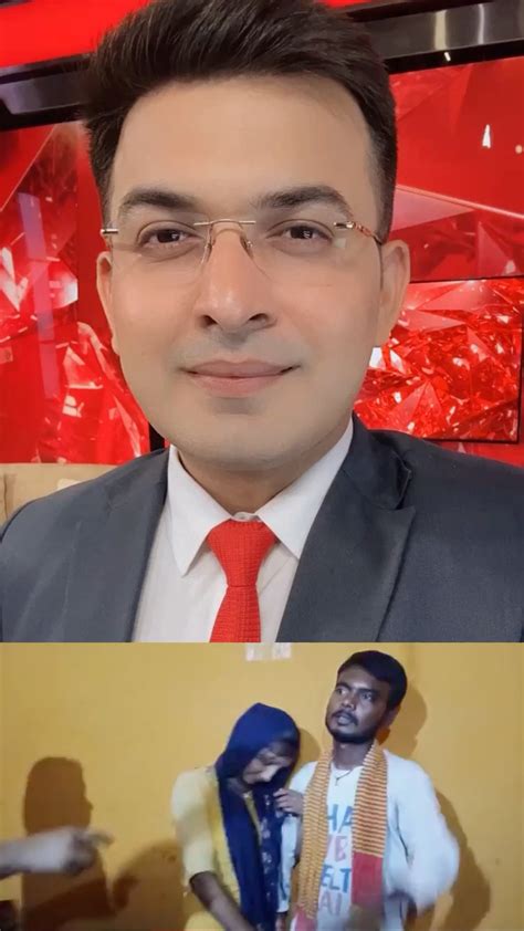 मोतिहारी में प्रेमिका से मिलने प्रेमी पहुंचा था। पर लोगों ने पकड़ लिया और फिर मंदिर में शादी करा