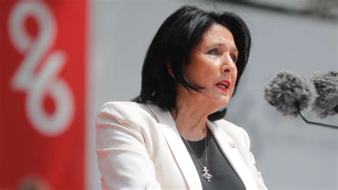 ვნახეთ ამერიკა რომელიც უკან მოსდევს პუტინის რუსეთს — სალომე ზურაბიშვილი ტრამპისა და ზელენსკის