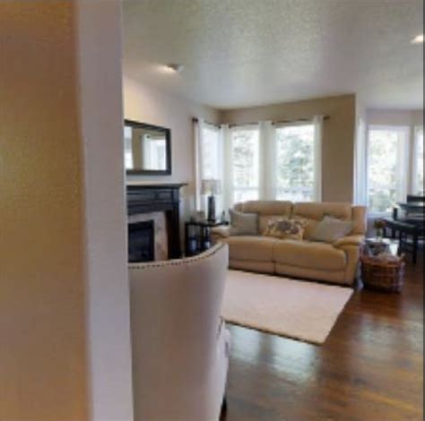 Multiview Compressive Coding For 3d Reconstruction