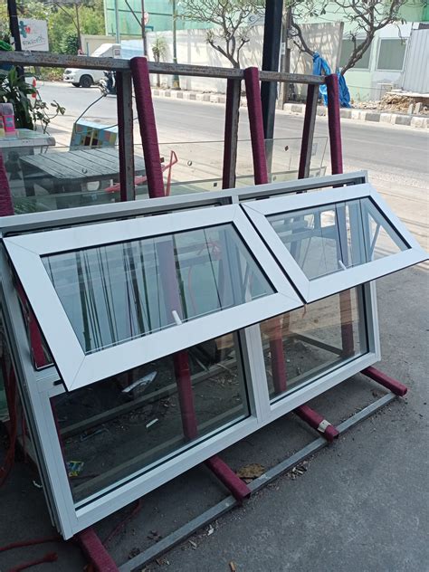 ชุดบานเปิดยูโร ระบบล๊อคหลายจุด By Smartplus พร้อมส่งถึงมือลูกค้า รับผลิตติดตั้งงานคุณภาพสูง งาน