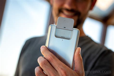 Asus Zenfone 8 Flip Review Design And Handling Asus Zenfone 8 Flip Review Design And Handling