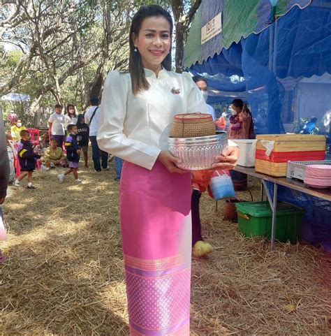 งานเข้าเลยจ้า คลิปขำๆๆ คลิปตลกเฮฮา คลิปสร้างรอยยิ้ม คุณนายพริ้ง พาเพลิน Facebook