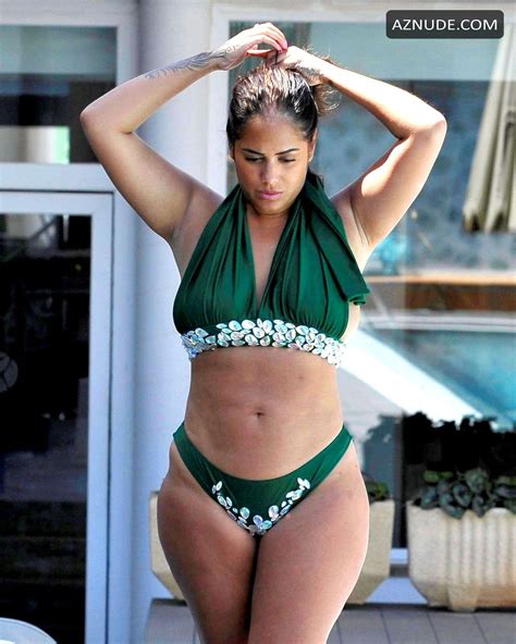 Malin Andersson Sexy In Green Emerald Mirror Image Style Bikini While