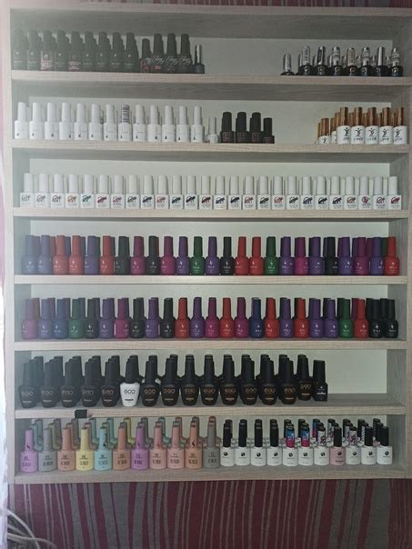 Девочки подскажите чем можно закрыть полку Может у кого то есть какие то варианты