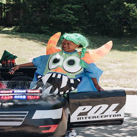 مجموعه آموزش زبان انگلیسی قهرمانان کوچک کتابکده دات کام