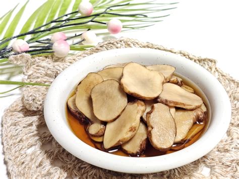 뚱딴지 돼지감자 장아찌 자색 돼지감자 장아찌