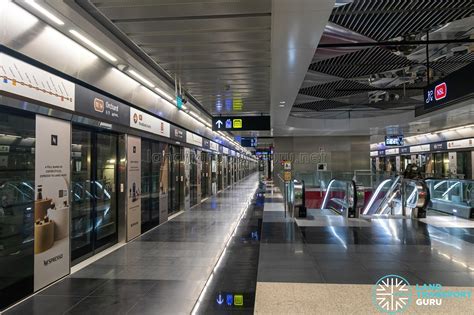 Orchard Mrt Station Tel Platform Level And Escalators Stairs To Nsl Paid Link Land Transport