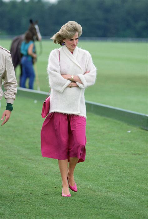 დღის შთაგონება პრინცესა დაიანას ყოველდღიური სტილი The Diary