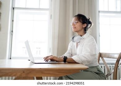 Female Programmer Uses Laptop Computer Workplace Stock Photo 2194298051 Shutterstock