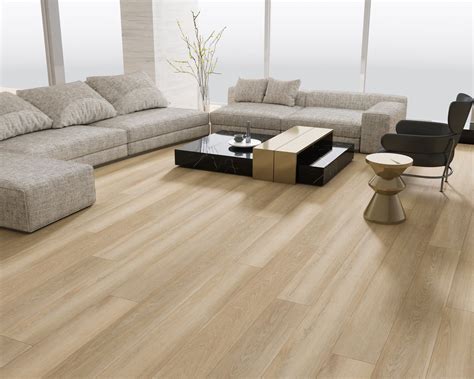 Blonde Oak Large Plank Click Brampton Chase
