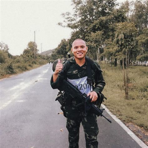 เป็นกำลังใจให้ทหารไทยที่ดูแลปราสาทตาเมือนธม ปราสาทตาเมือนธม ทหารไทย นายน้อย948 Facebook