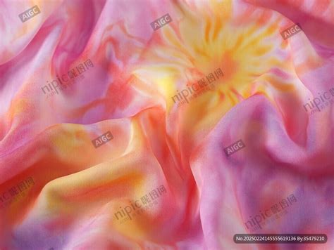 Ai创作图抽象流体花纹背景 渐变抽象流体画 炫彩丝绸背景 液态流体花纹抽象图案 流体花纹背景 炫丽背景流体肌理画 渐变数码印花 热情粉橙色抽象感背景 炫丽的梦幻流体画 肌理彩色流体背景墙 幻彩