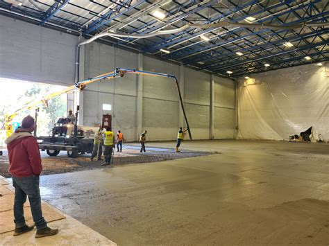 ΚΕΝΤΡΙΚΕΣ ΑΠΟΘΗΚΕΣ ΑΒ ΒΑΣΙΛΟΠΟΥΛΟΣ ΜΑΝΔΡΑ ΑΤΤΙΚΗΣ 13 000m²