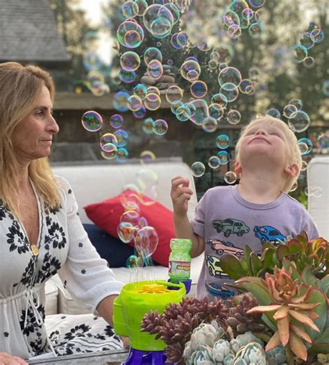 Meet Diane Addonizio Howie Longs Wife