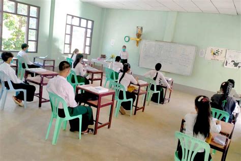 မိုင်းယုမြို့၌ အခြေခံပညာကျောင်းများတွင် ကျောင်းဖွင့်ရက် ပထမနေ့၌ ကျောင