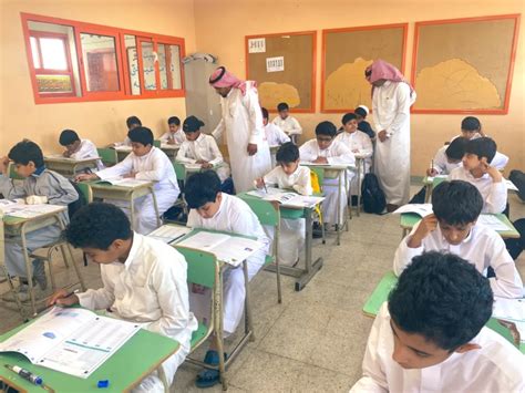 اختبارات نافس بالابتدائي والمتوسط 12 مايو أخبار 24