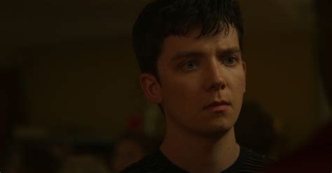 Xander S Nudity Corner Asa Butterfield In Sex Education Episode