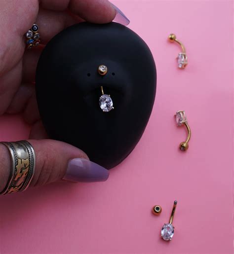 Gold Pvd Oval Prong Clear Cz Titanium Belly Button Ring