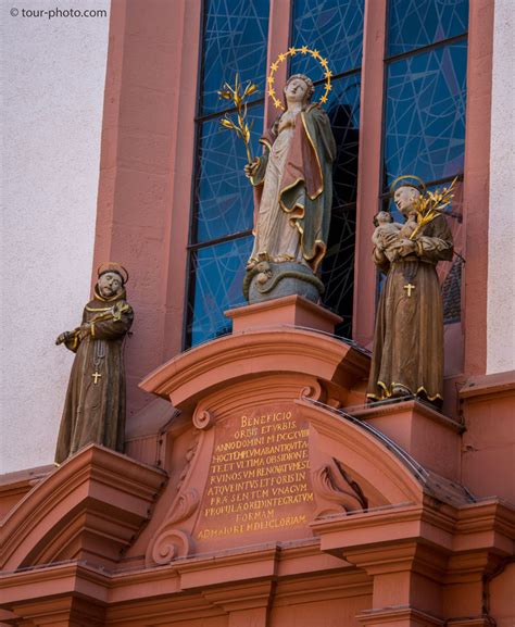 Фрайбург Ратушная площадь Монастырь Св Мартина Достопримечательности Европы в наших