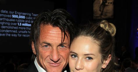 Sean Penn Hugged His Daughter Dylan Penn Weve Never Seen Hollywoods A List Like This