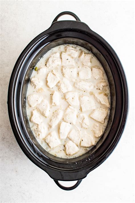 Easy Slow Cooker Chicken And Dumplings Recipe The Novice Chef