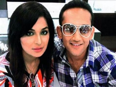 Meera Video Scandal Case Court Orders Registration Of Cases Against Meera Captain Naveed