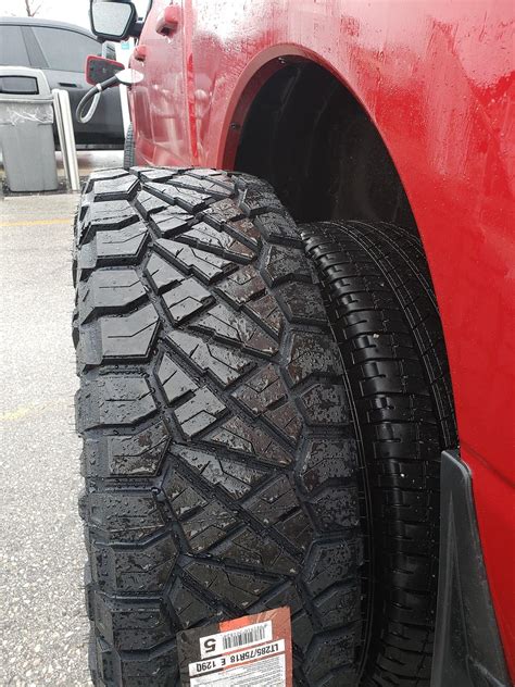 285 75 18 Nitto At Tires On My 2022 Lariat Er Ford Lightning Forum
