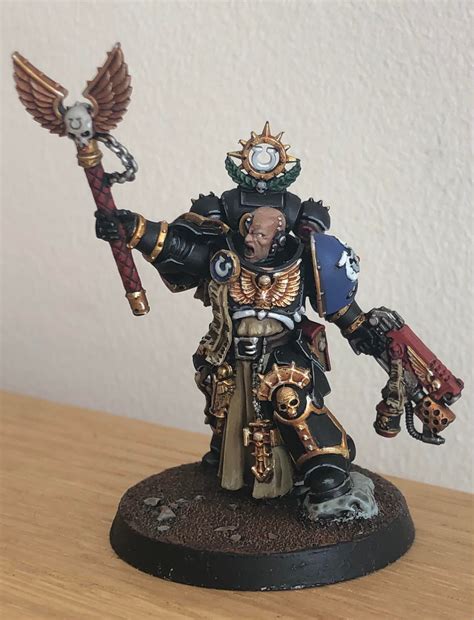 Kitbashed Primaris Chaplain Cassius For My Ultramarines So He Can Lead