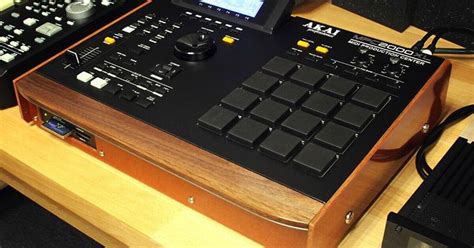 Akai Mpc 2000xl Custom “black Modular” Phenolic And Walnut Bezel Modular Custom Akai
