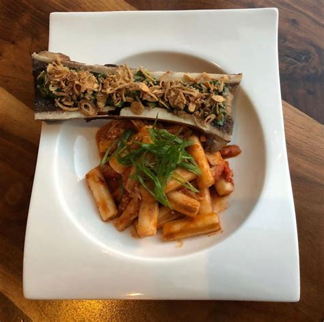 Spicy King Crab With Korean Rice Cakes A Taste Of Cholon With Chef Becca Henry