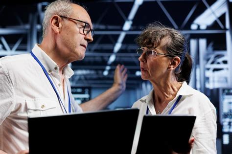 Premium Photo Old Developers Performing Diagnostic Assessments On