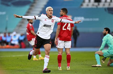 Everton Keen To Sign Pedro This Summer The Transfer Tavern