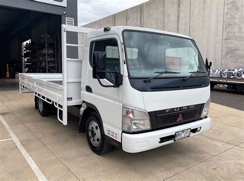 2005 Mitsubishi Canter Racecourse Motor Company
