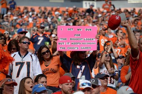 33 Most Savage Af Sports Fan Signs Ever Ebaums World