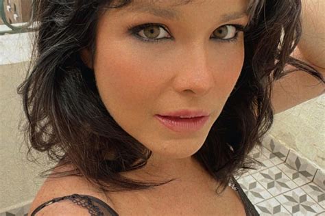 Samara Felippo Vê Lado Bom Em Viagem Das Filhas Gozar E Gemer Alto
