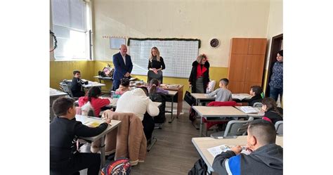 15 дни отсъствия от училище вече разрешени по семейни причини Обзор