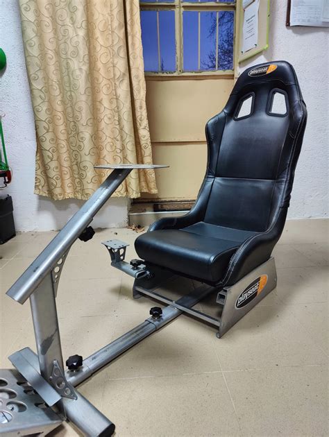 Стойка за волан Playseat Evolution гр Сунгурларе • Olx Bg