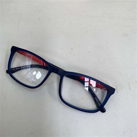 Quicksilver prescription glasses (s)