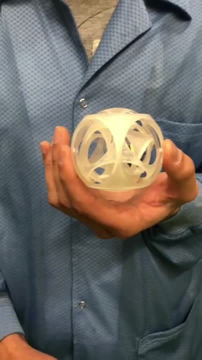 Video Simon Biancardi On Linkedin Printing Objects With Moving Parts Using The Newpro3d Dlp