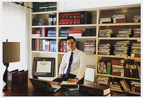 The Law Offices Of Robert Ozeran Valley Village Ca