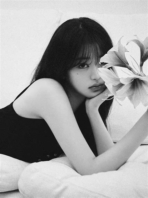 非常適合黑白色調的張元英 風扇加 社群