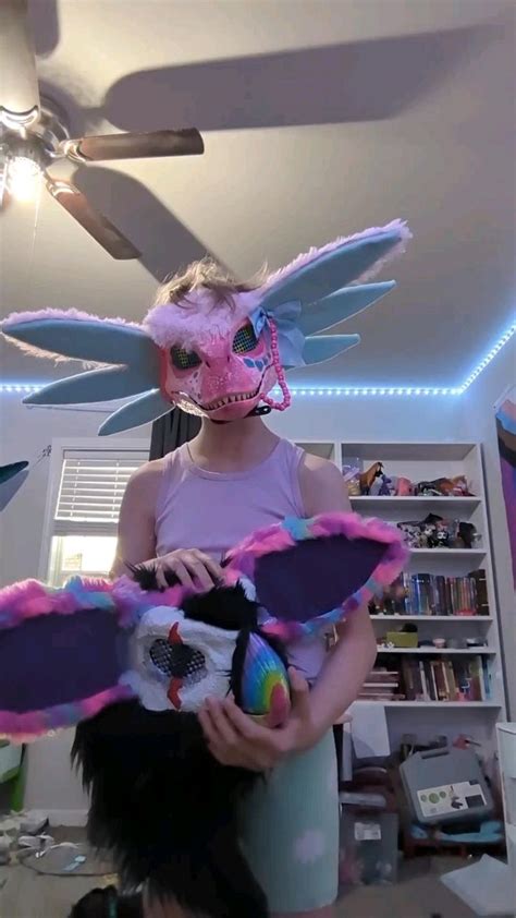 Pin By K Ttr On Pins By You Furry Videos Fursuit Furry Furry