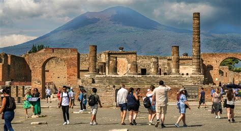 Pompeii Opening Hours Best Time To Visit Tour Duration
