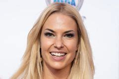 Isi Gl Ck Party S Ngerin In Schweren Verkehrsunfall Verwickelt Gala De