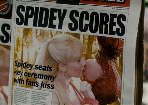Spiderman Gwen Stacy Kiss