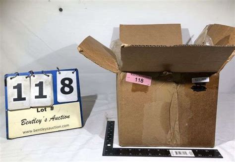 Box Assorted Cabinet Handles Hinges Bentley And Associates Llc